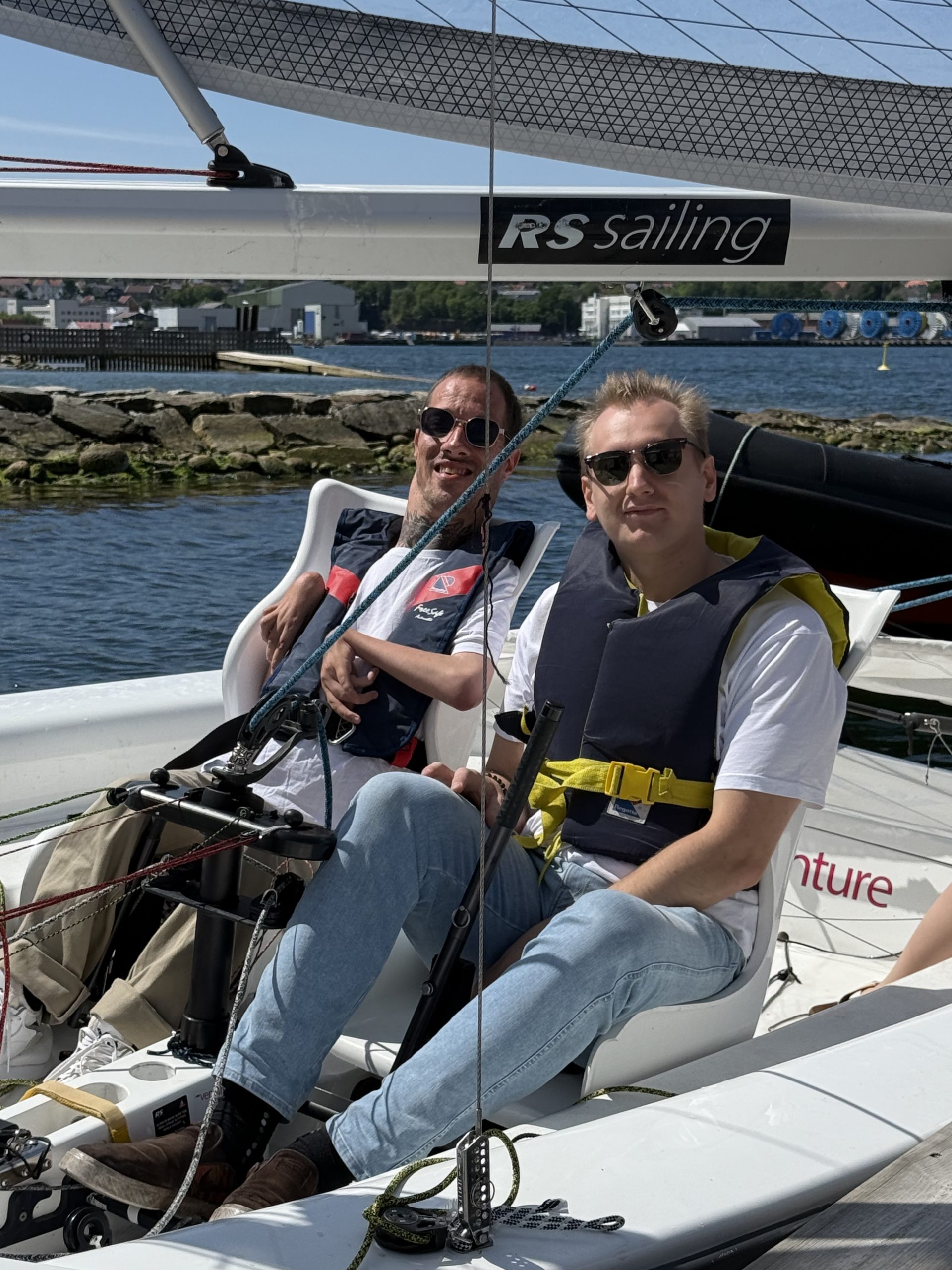 Takk for en fantastisk dag med paraseiling under Færderseilasen! - Ecura BPA